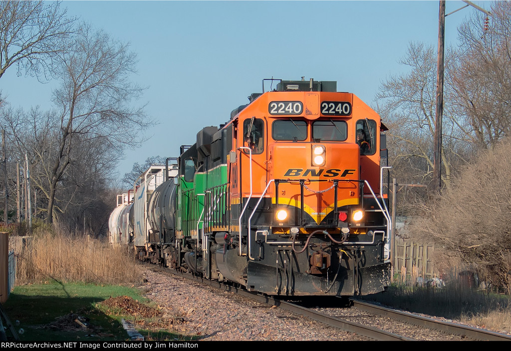 BNSF 2240
